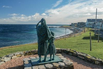 Inverallochy and Whitelinks Bay (Walkhighlands)