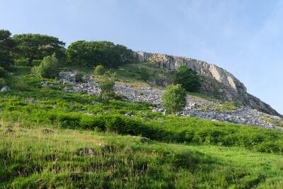 Loudoun Hill, near Darvel (Walkhighlands)