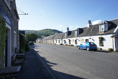 Monument and Bennan Hill, Straiton (Walkhighlands)
