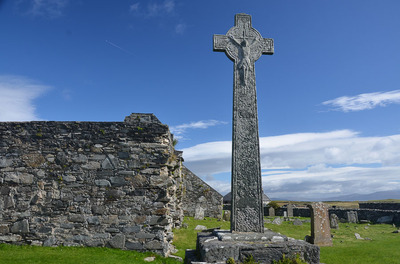 Oronsay and the Strand (Walkhighlands)